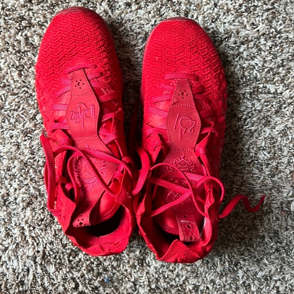 Nike Lebron | Shoes | Lebrons Great Hoopin Shoes | Poshmark